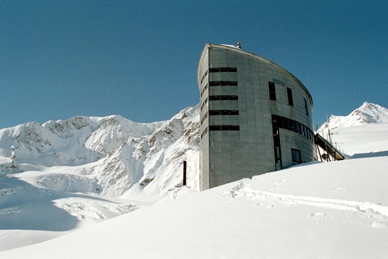 Historique de la cabane du Vélan - Cabane du Vélan - Cabane du Vélan - Vex